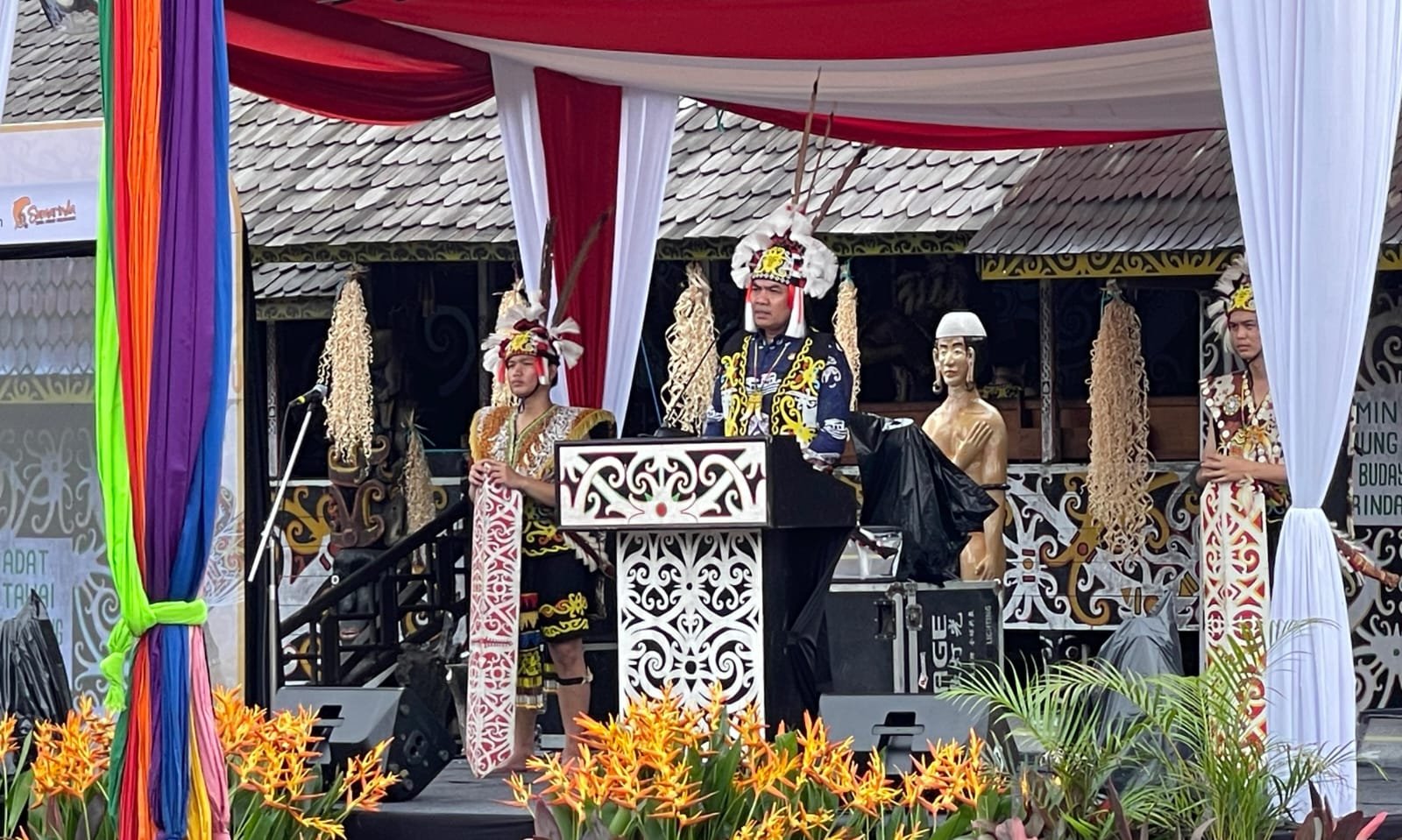 Festival Budaya Dayak Kenyah Pampang Dicanangkan jadi Skala ...